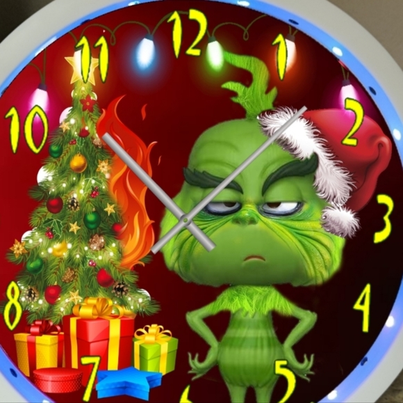 Grinch burning | Wall Decor | Grinch Burning Clock | Poshmark